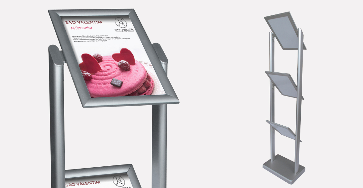 Menu Board - Snap Frame 25mm - 3xA4 (Wood Base) - Wage Print Shop